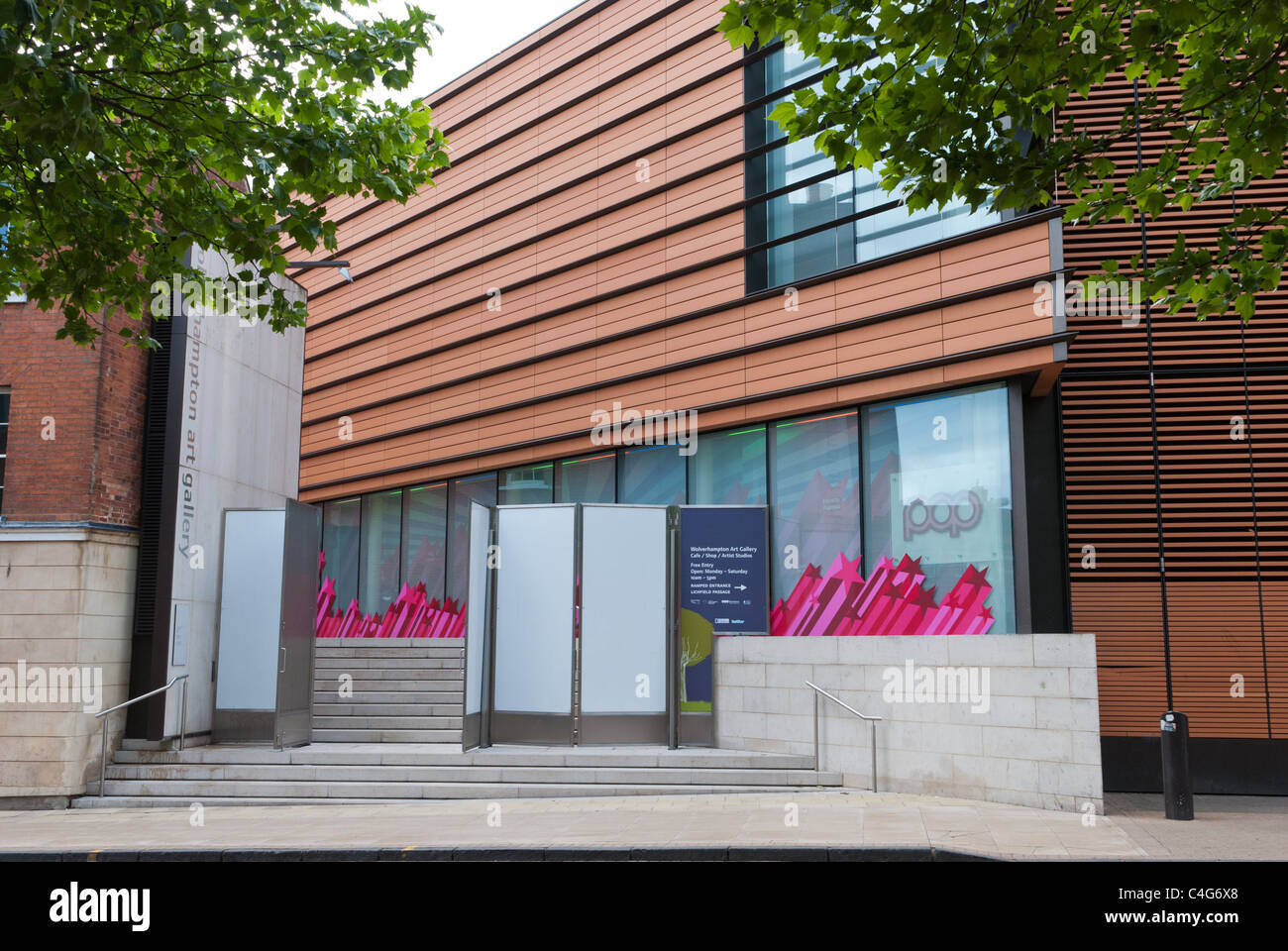 Wolverhampton art gallery hi-res stock photography and images - Alamy
