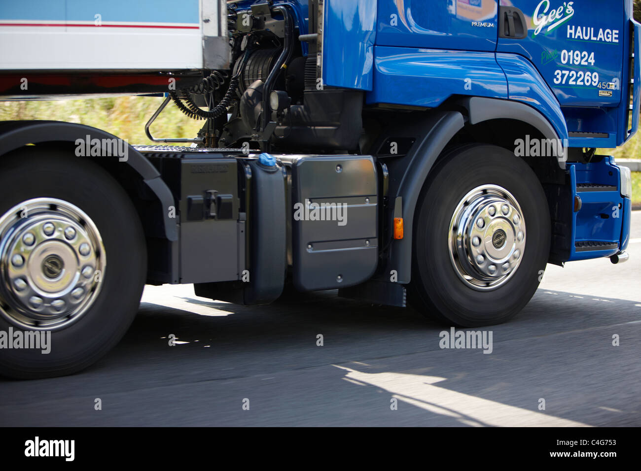 HGV lorry close up on motorway Stock Photo - Alamy
