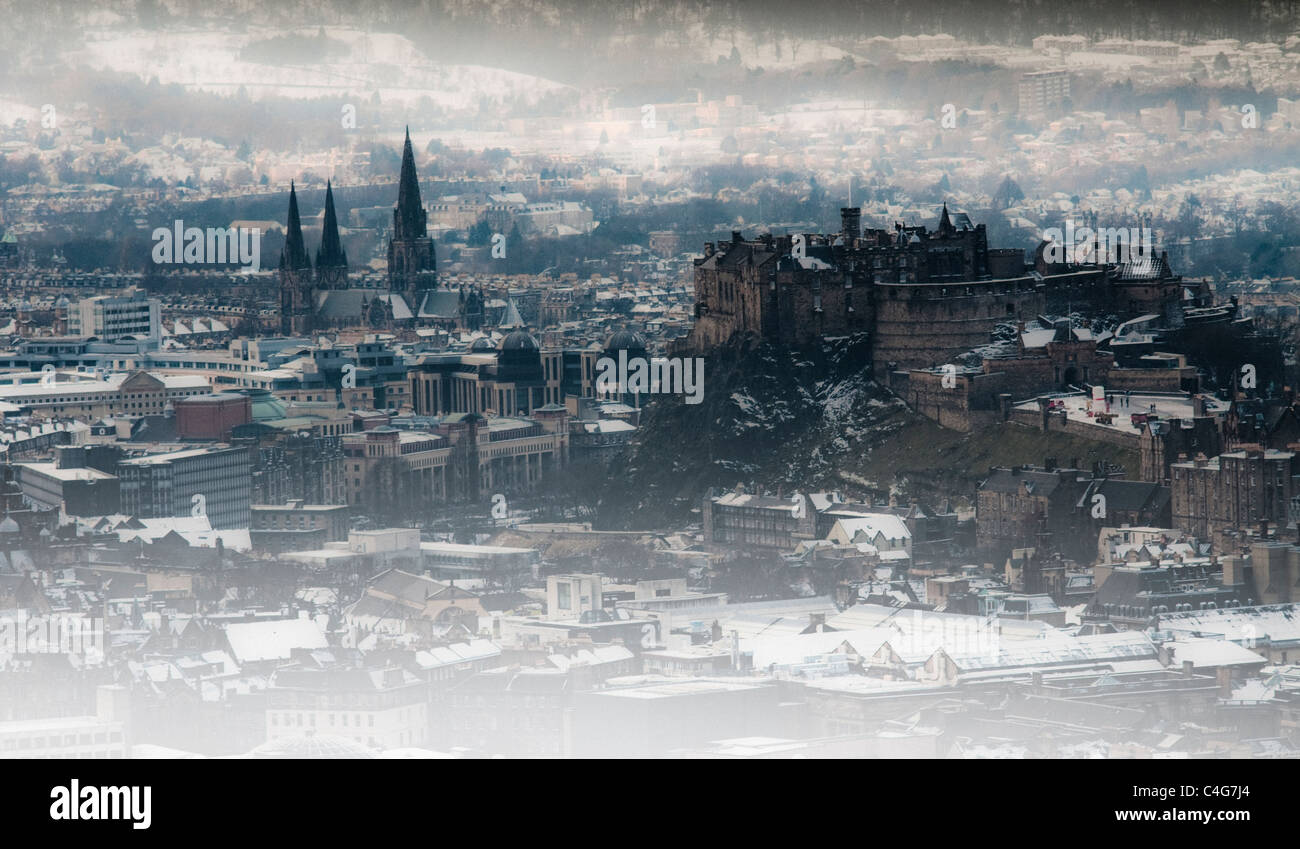 Edinburgh snow hi-res stock photography and images - Alamy