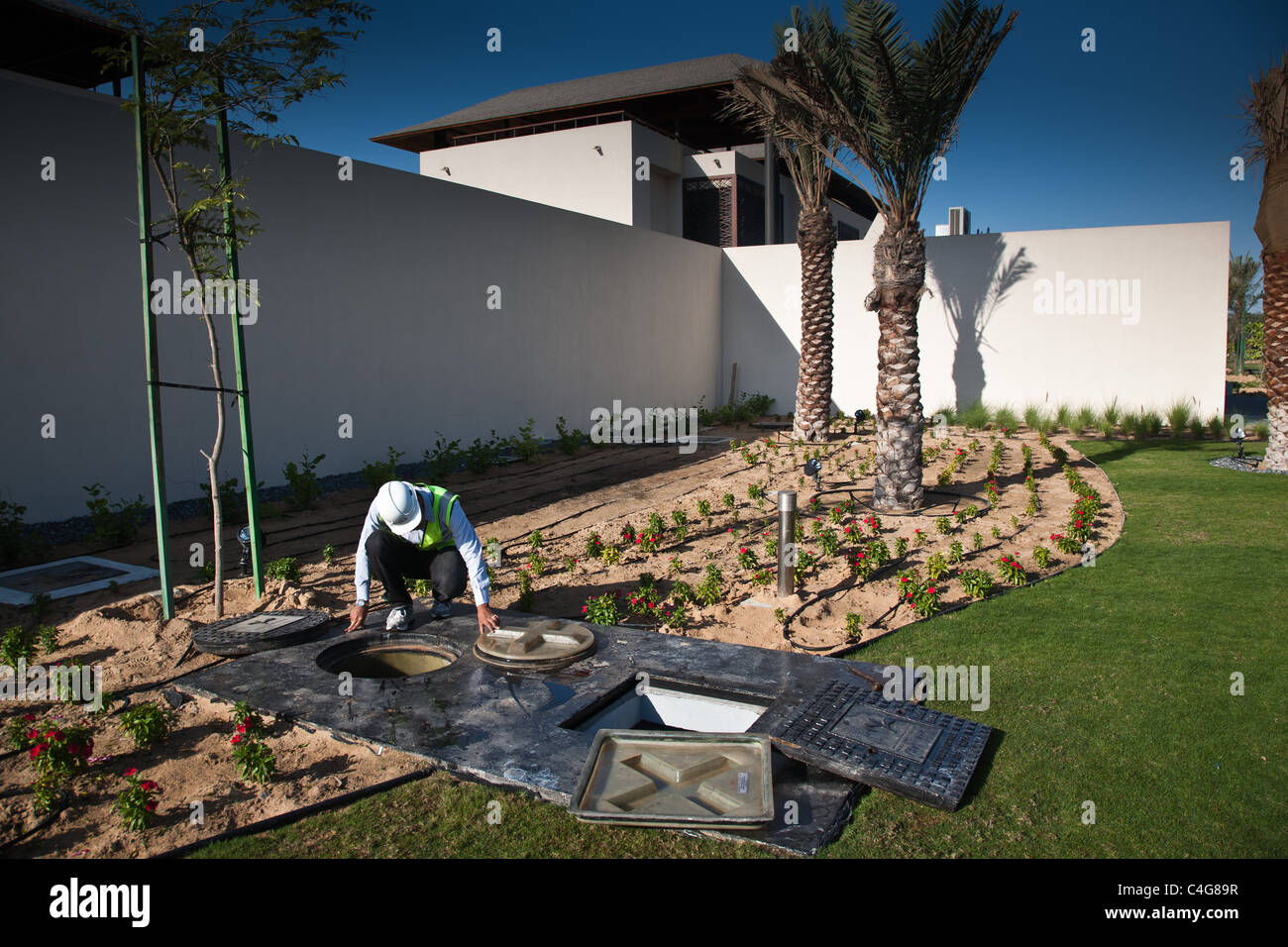 Al Gurm Abu Dhabi affluent expensive housing UAE Stock Photo - Alamy