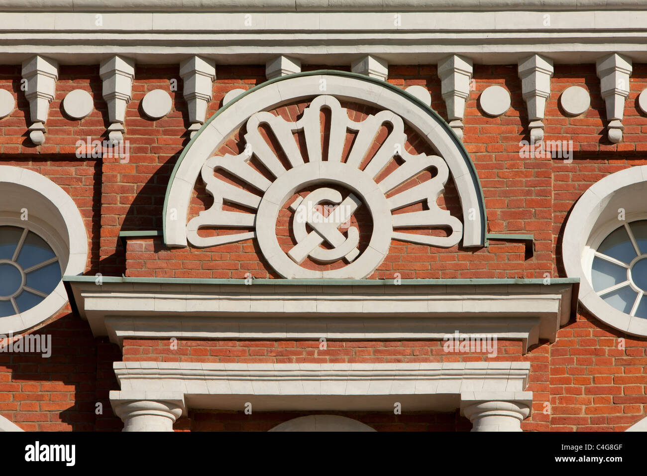 Gothic revival pattern hi-res stock photography and images - Alamy