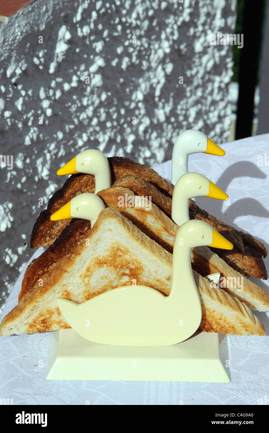 Slice of toast cut in half hi-res stock photography and images - Alamy