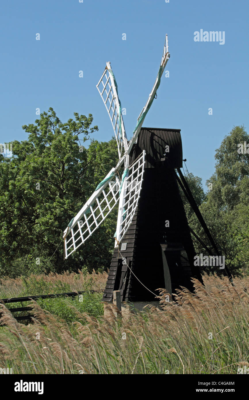 Wicken fen wind pump cambridgeshire hi-res stock photography and images ...