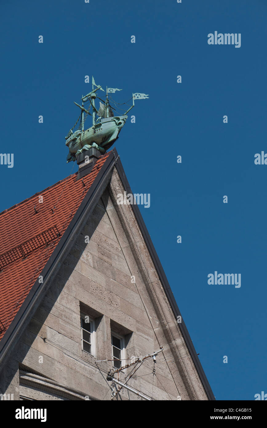 Weather vane sailing boat hi-res stock photography and images - Alamy