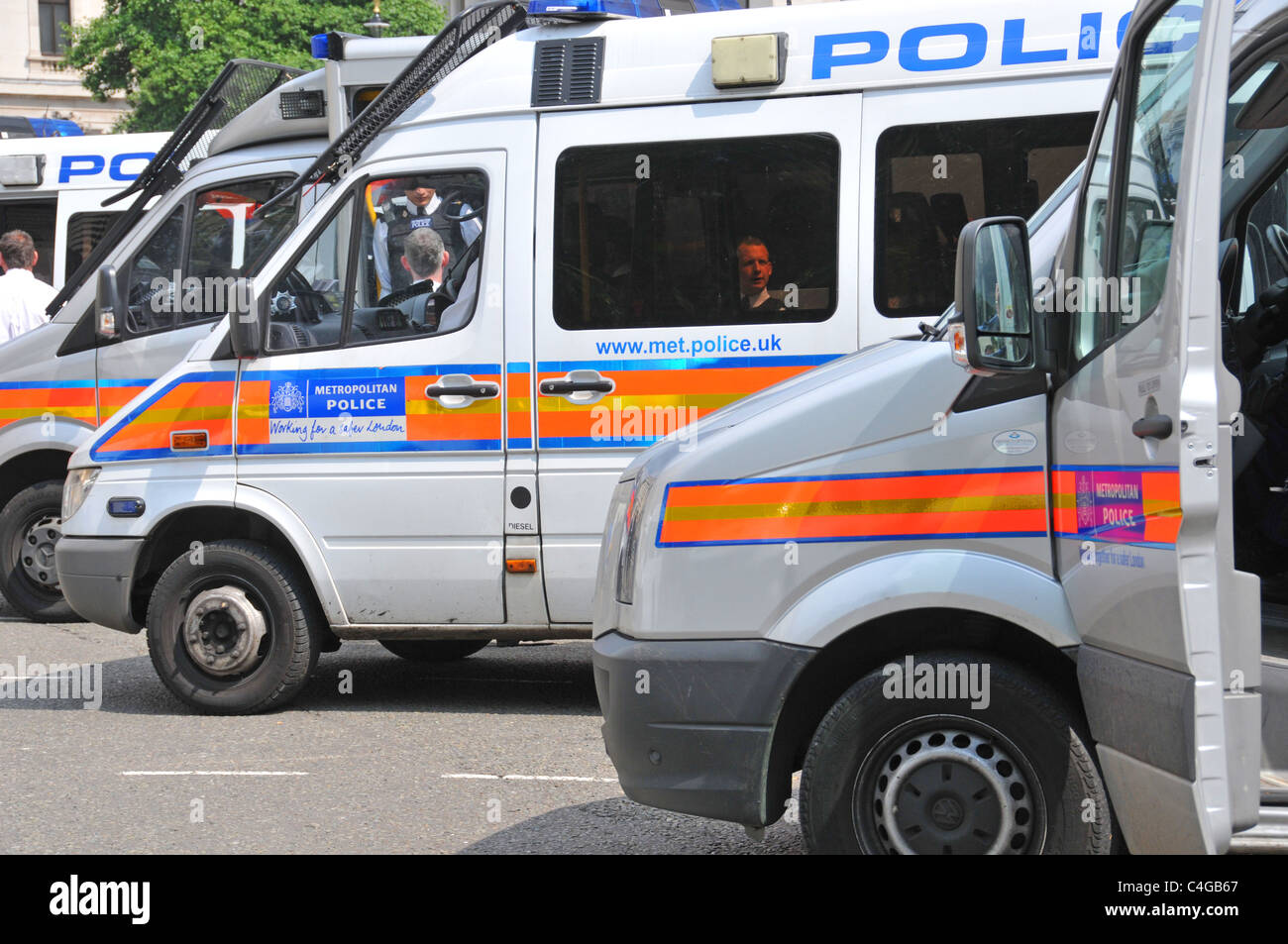 Police Vans London Stock Photo - Alamy