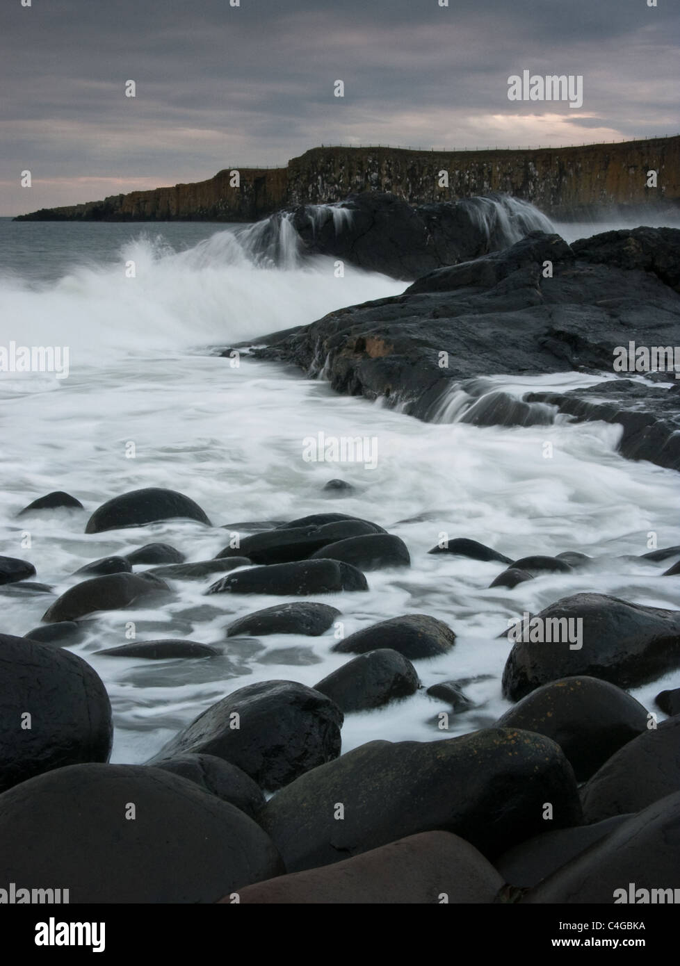 Sea crashing over rocks hi-res stock photography and images - Alamy