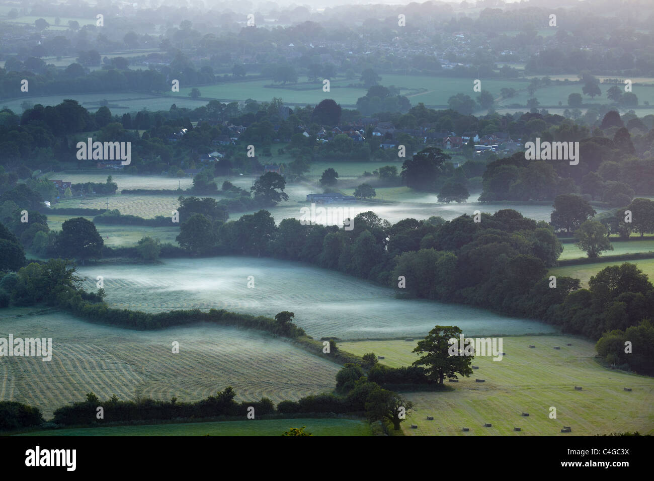 the Blackmore Vale at dawn, from Okeford Hill, Dorset, England Stock ...