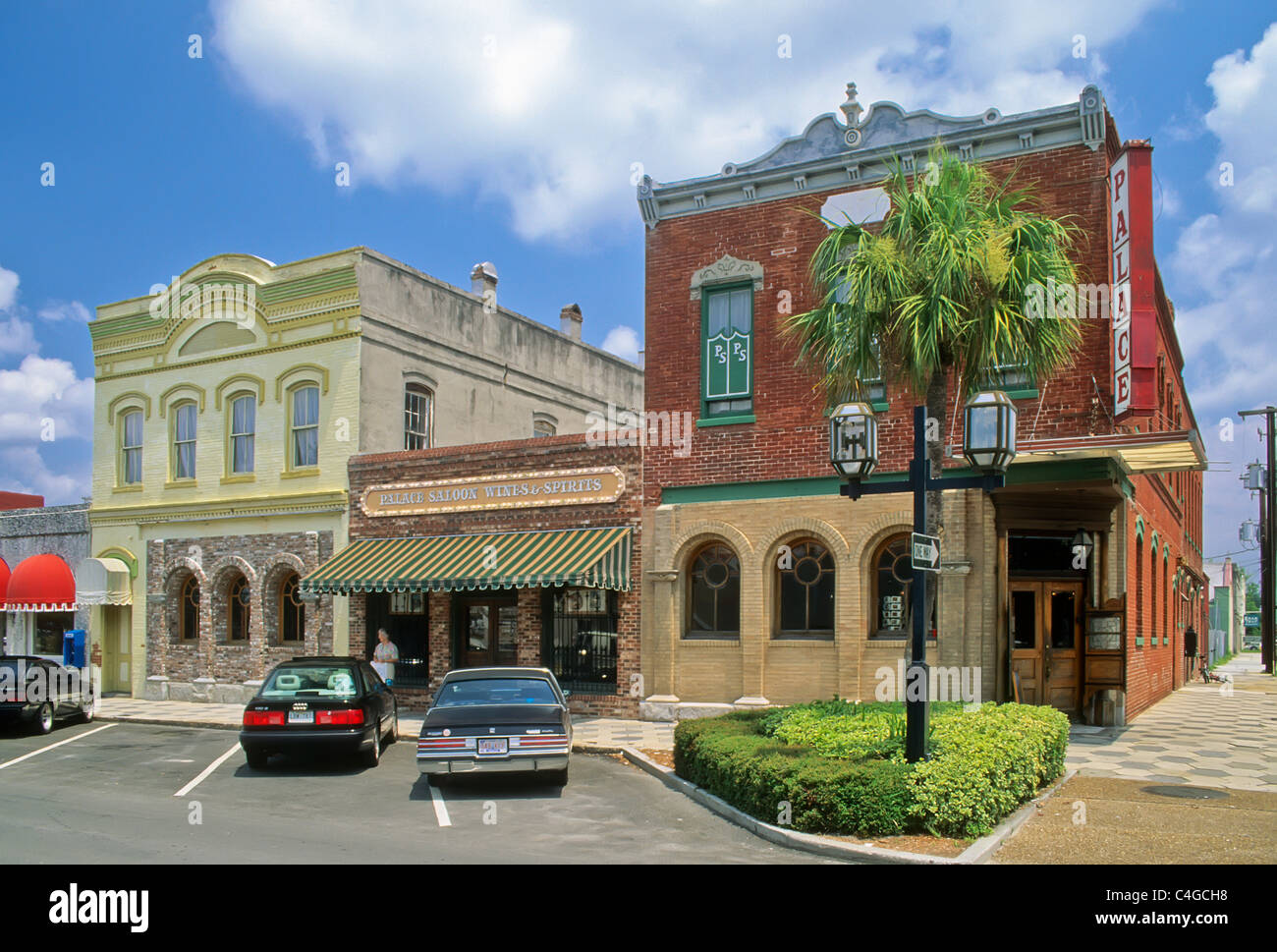 Centre Street in historic downtown Fernandina Beach on Amelia Island in ...