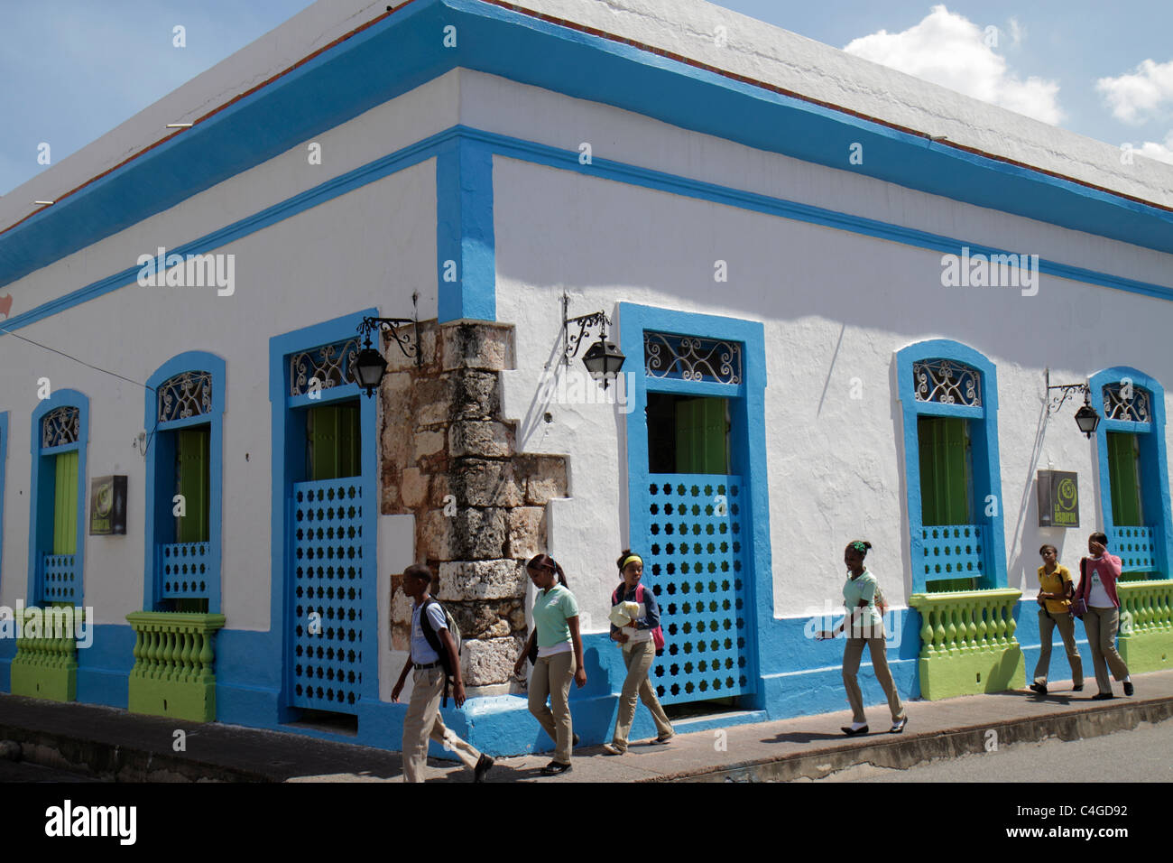 Ciudad colonial santo domingo restored hi-res stock photography and ...