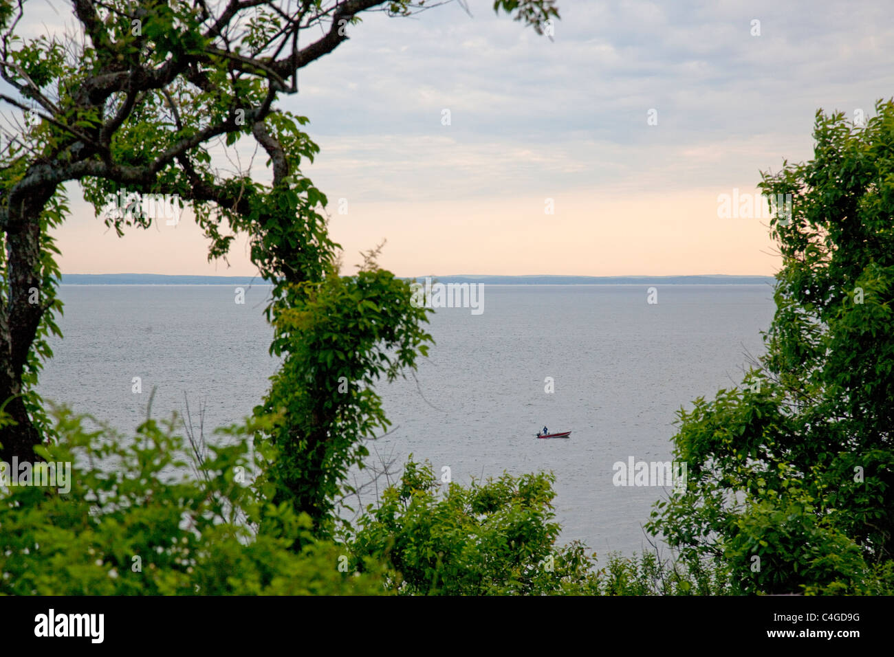 Southold hi-res stock photography and images - Alamy