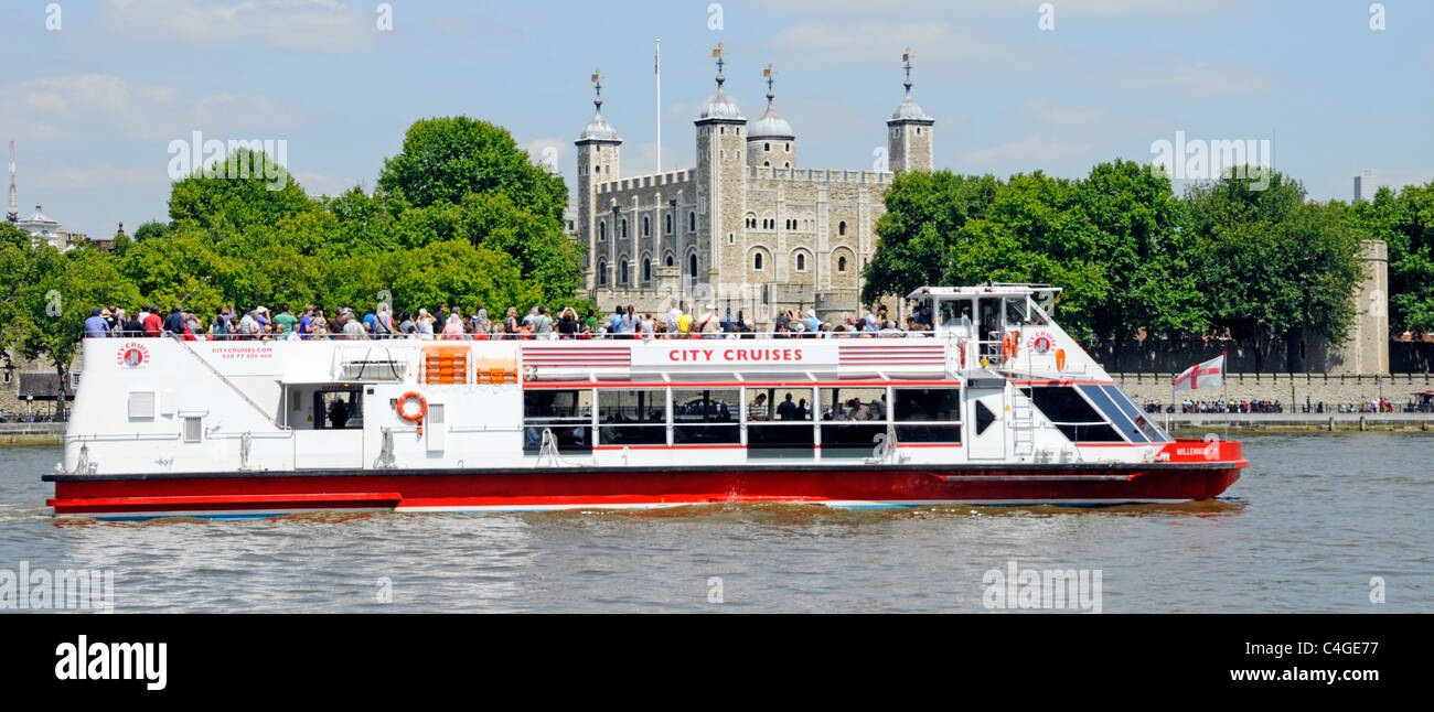 Thames River Tour Boat High Resolution Stock Photography and Images - Alamy