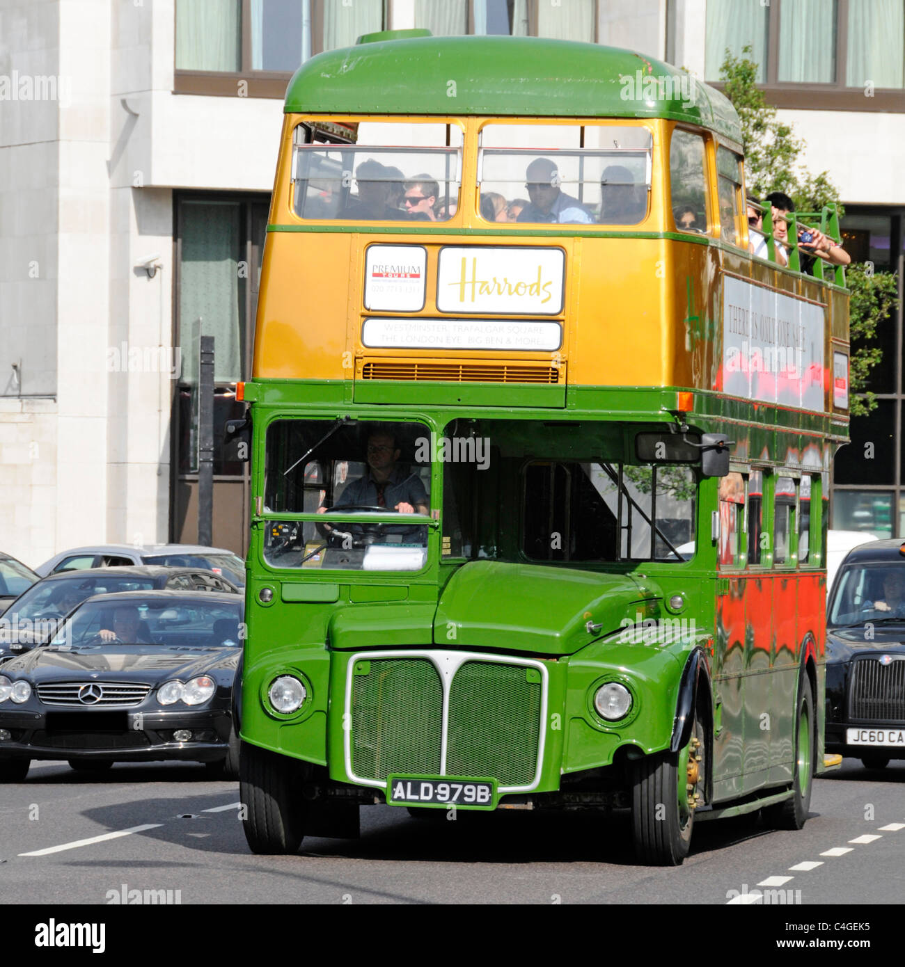 Bus livery hi-res stock photography and images - Alamy