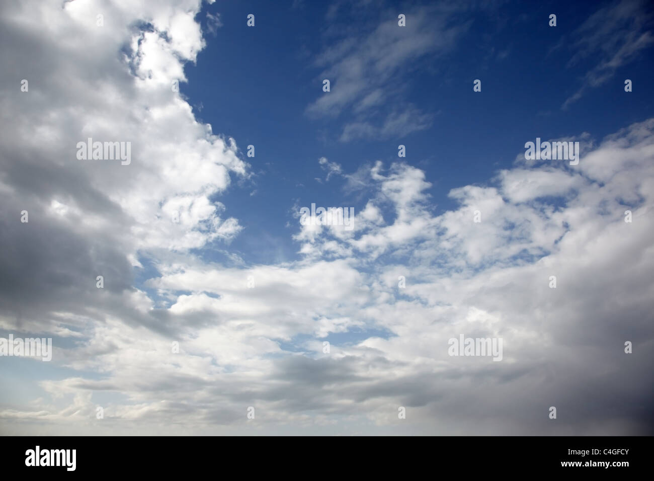 Sky with clouds. Natural light and colors Stock Photo - Alamy