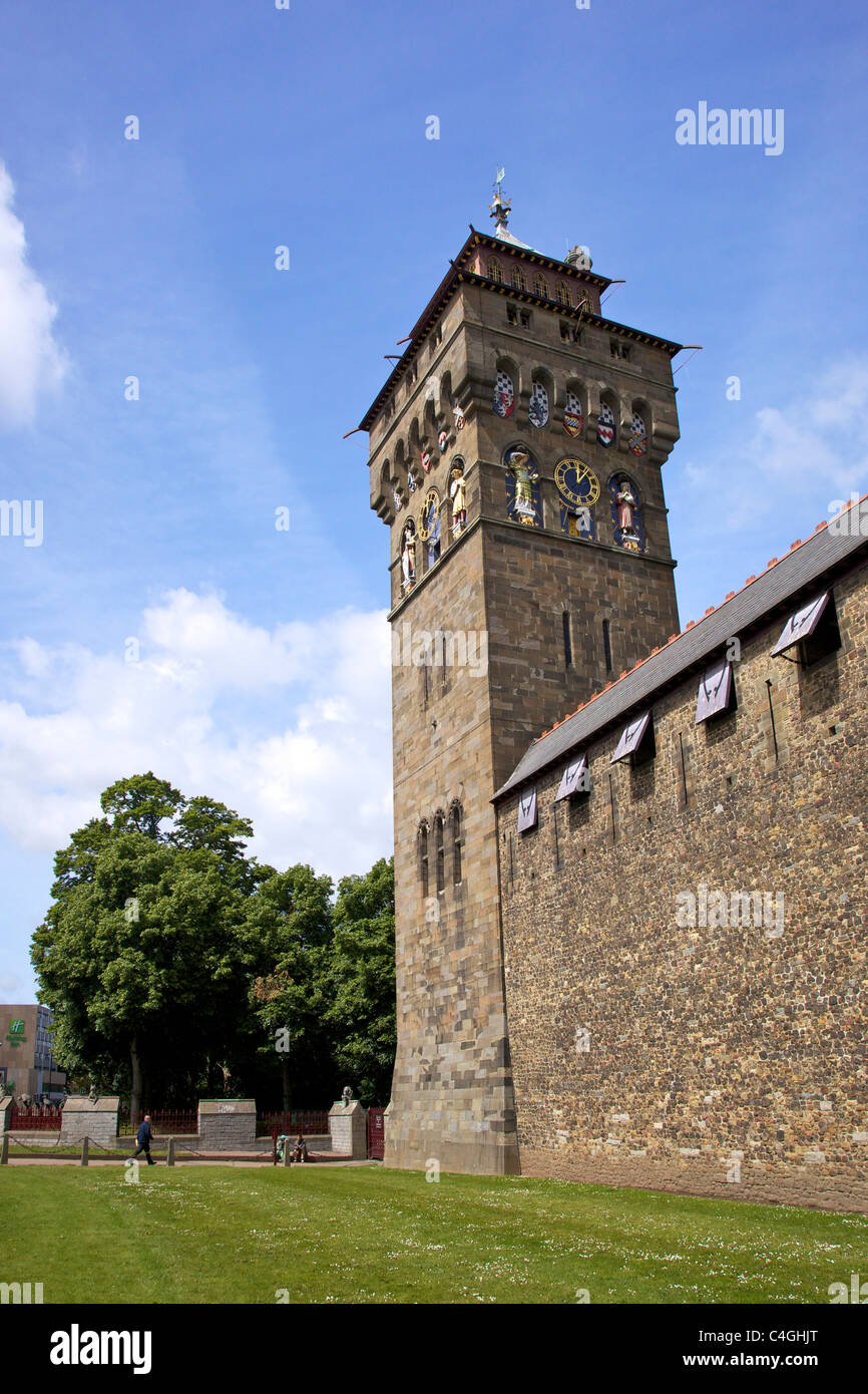 Cardiff castle wales hi-res stock photography and images - Alamy