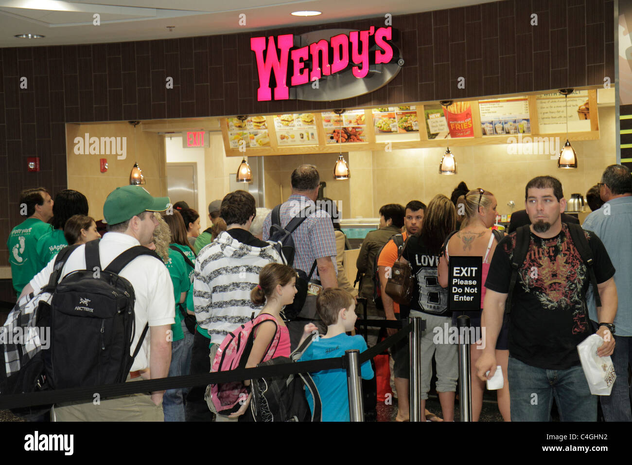 Wendys restaurant hi-res stock photography and images - Alamy