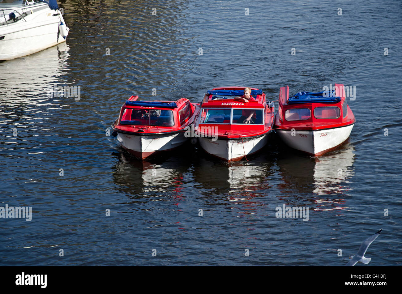 3 boats together hi-res stock photography and images - Alamy