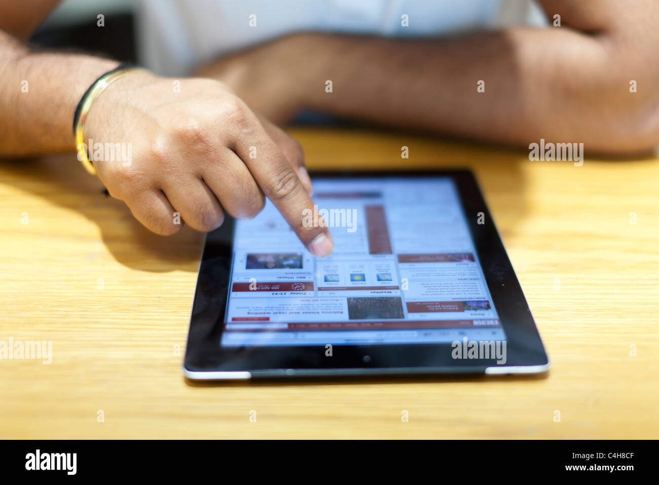 Web 30 news hi-res stock photography and images - Alamy