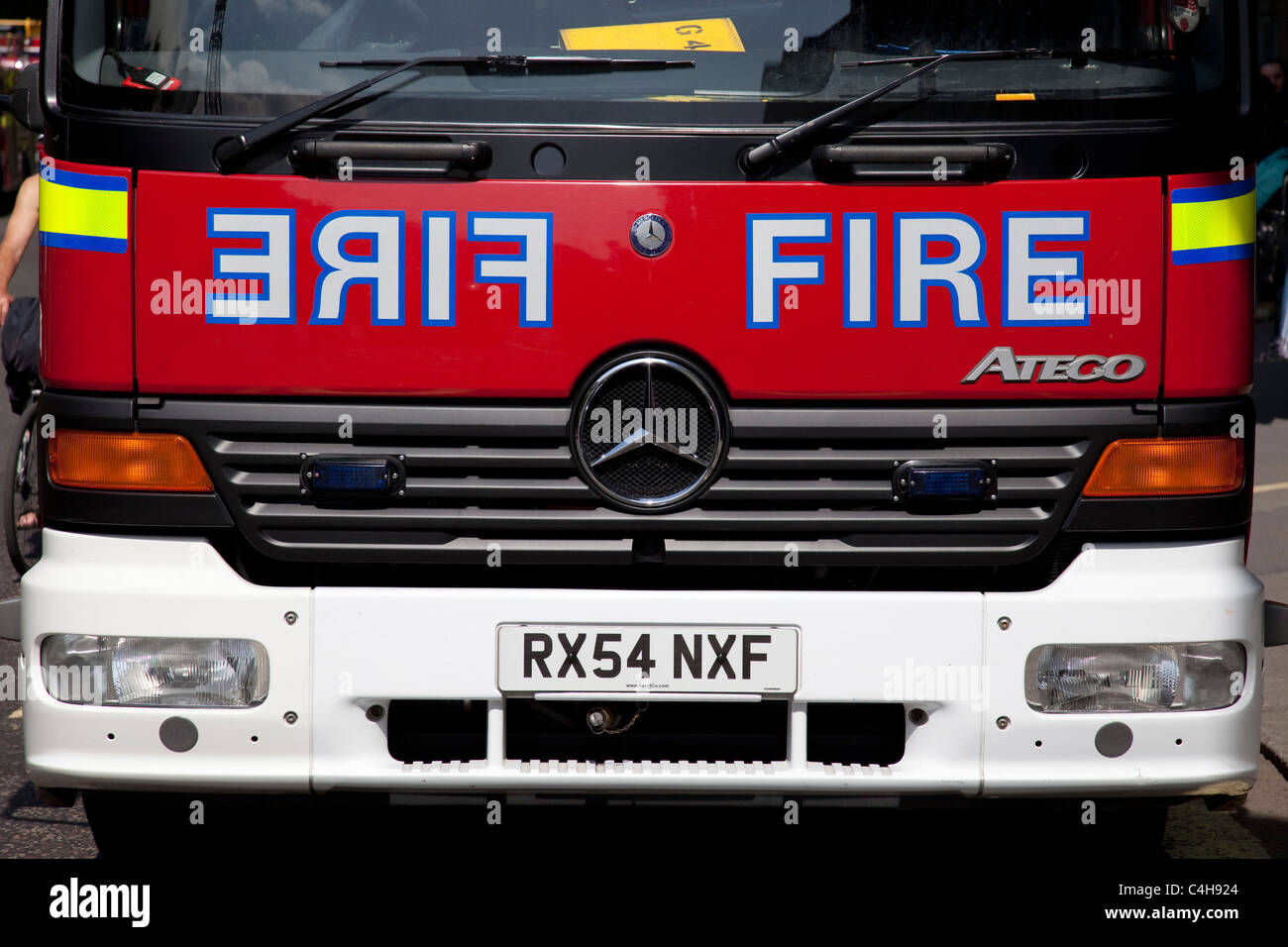 Fire engine uk hi-res stock photography and images - Alamy