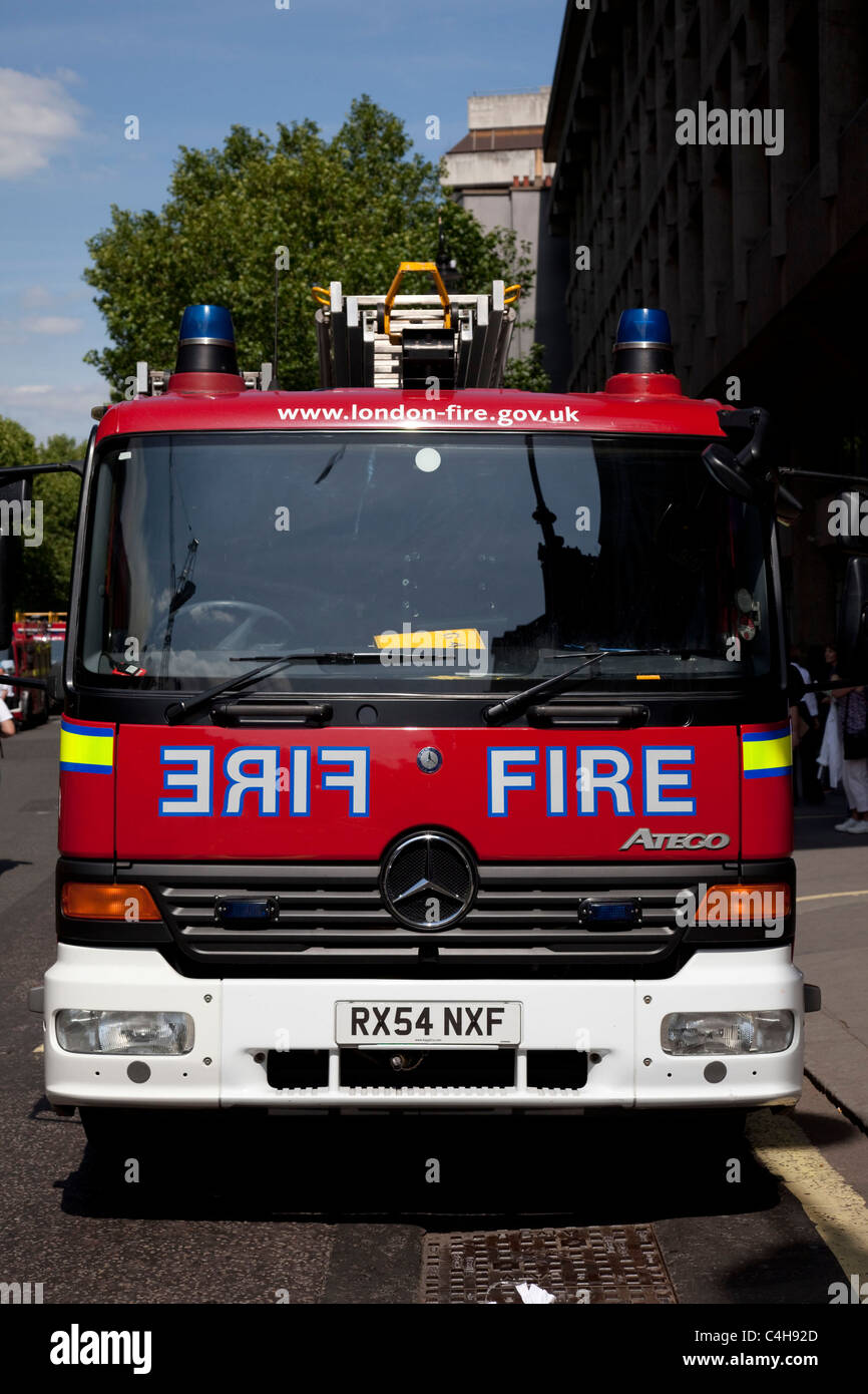 Emergency Services Uk High Resolution Stock Photography and Images - Alamy