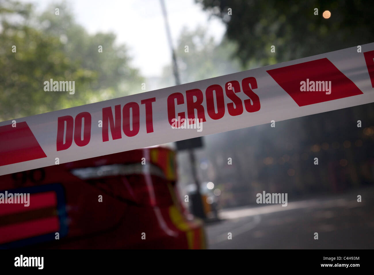 Police Cordon line, Do not cross Stock Photo - Alamy