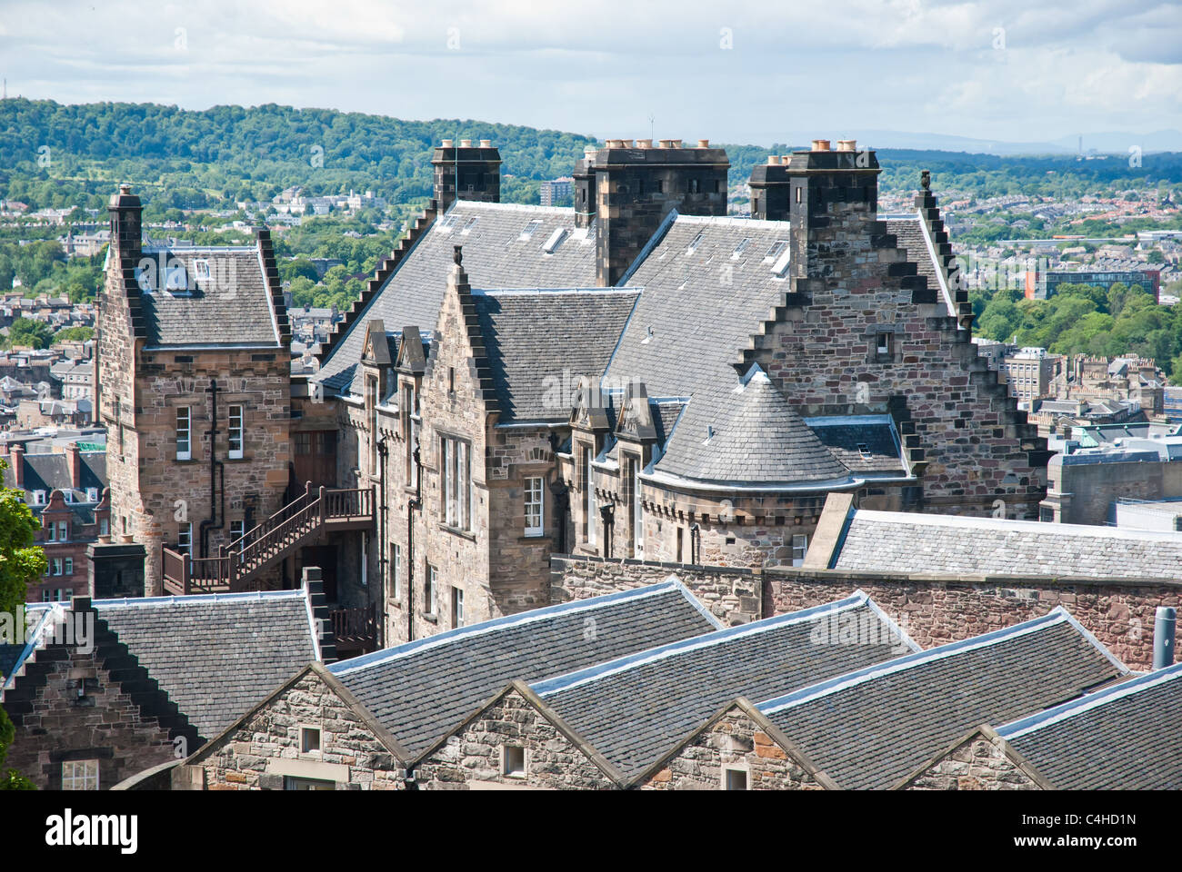 Edimburgh castle hi-res stock photography and images - Alamy