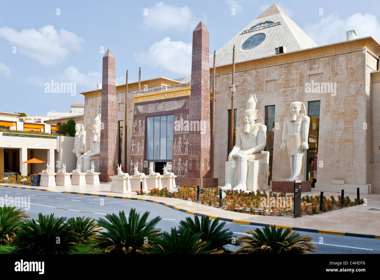 Egyptian Architecture Buildings Egyptian Architecture Hi Res Stock