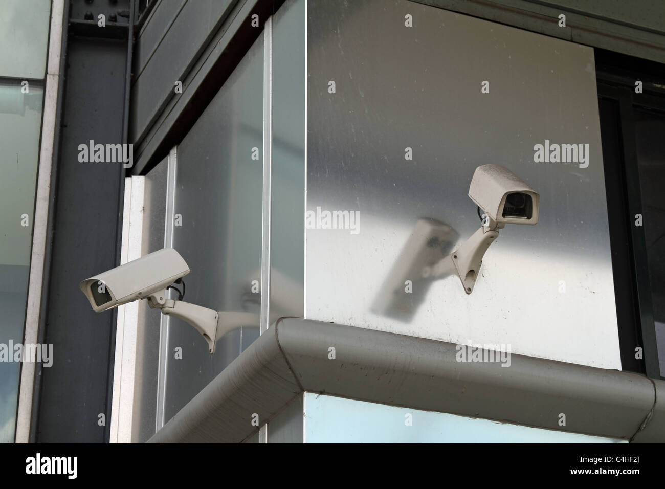 Surveillance cameras corner building hi-res stock photography and ...