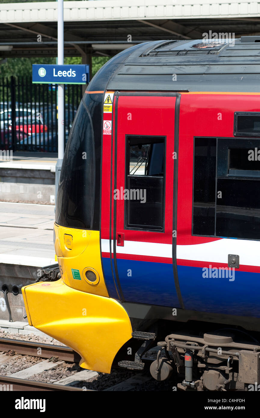 Close up of the front of a class 333 train in Northern Rail livery at ...
