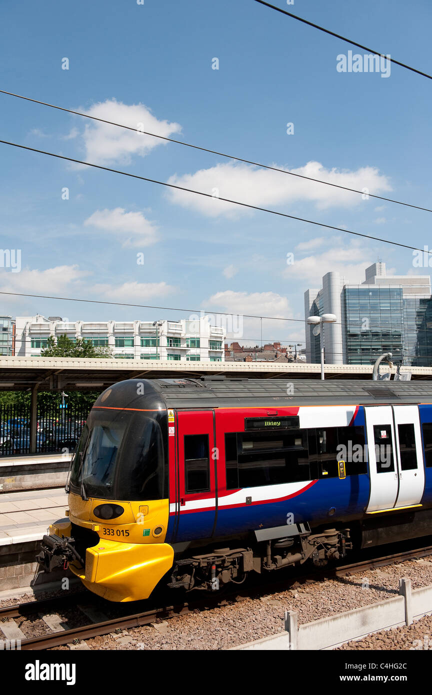 Class 333 train in Northern Rail livery at Leeds railway station in ...