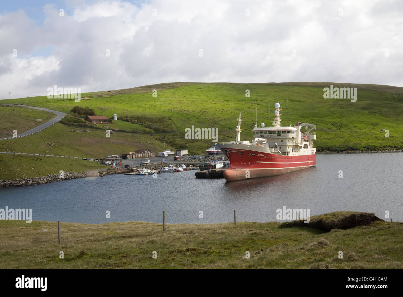 Collafirth harbour hi-res stock photography and images - Alamy