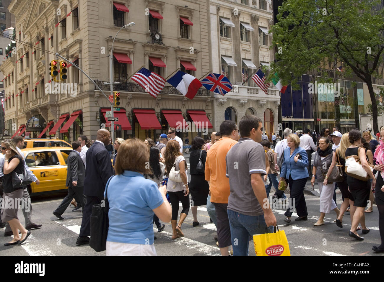 52nd street new york hi-res stock photography and images - Alamy