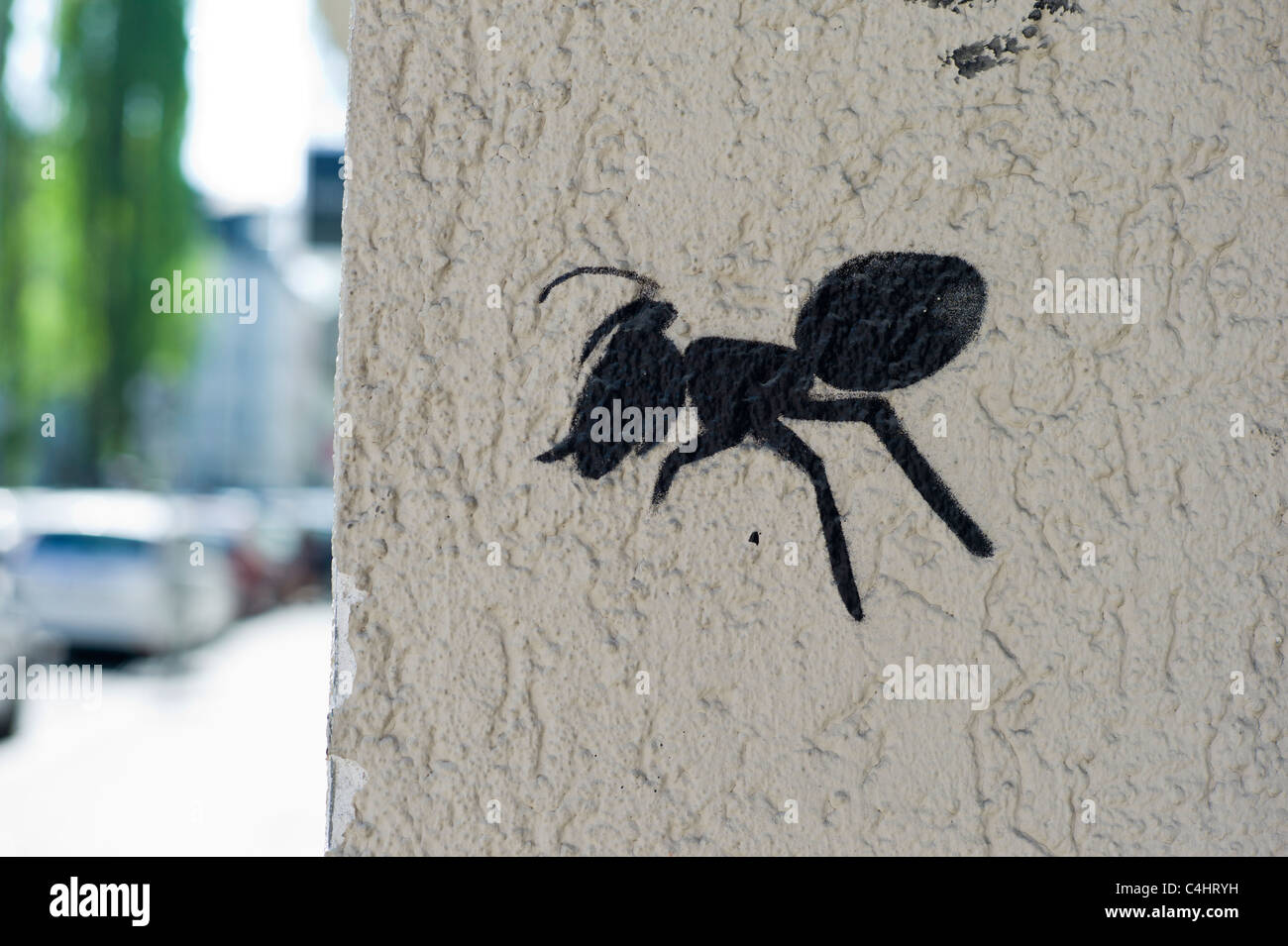 Graffiti on a wall of a house hi-res stock photography and images - Alamy