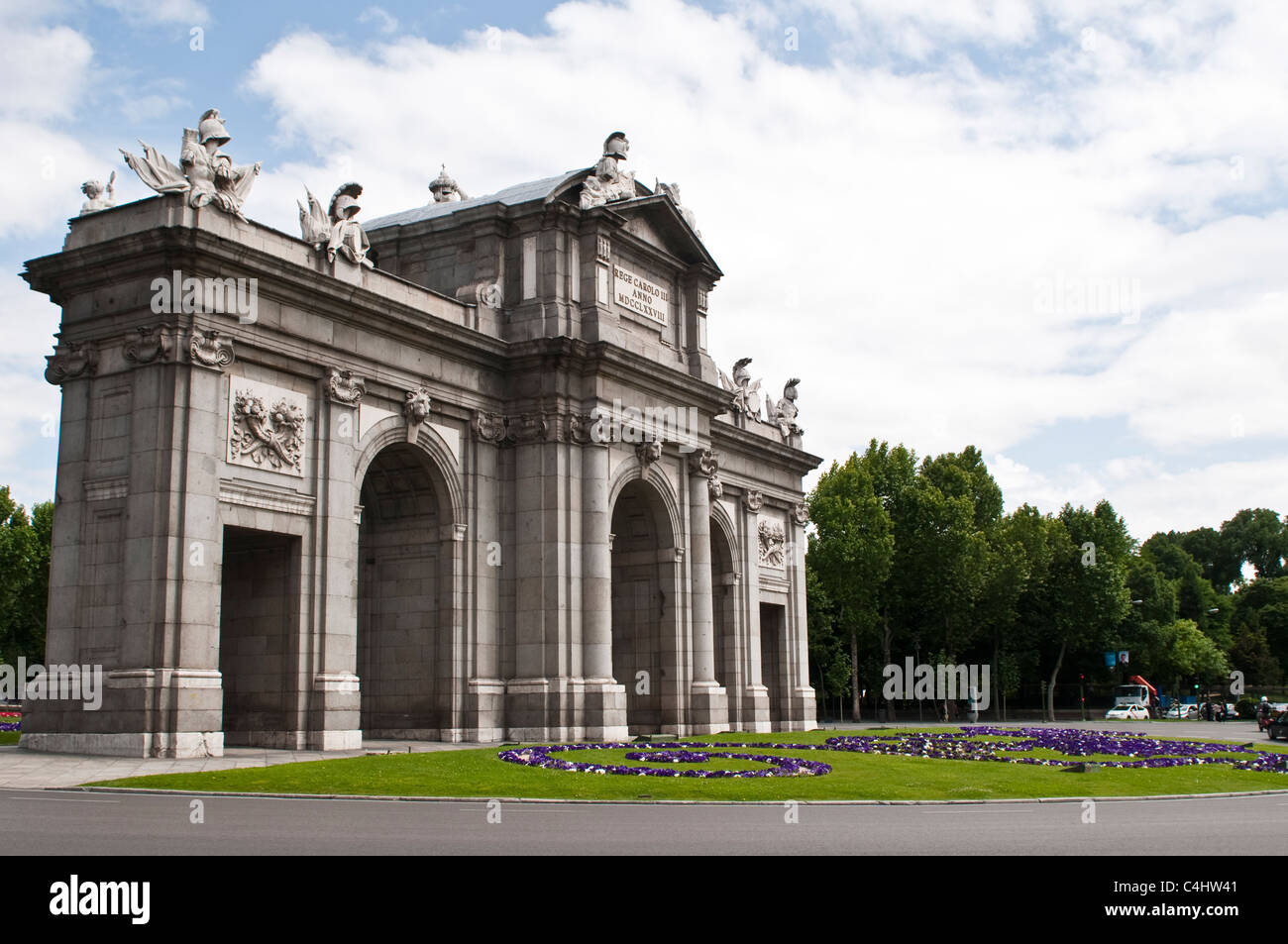 Puerta de Alcala, Alcala Gate, Madrid, Spain Stock Photo - Alamy
