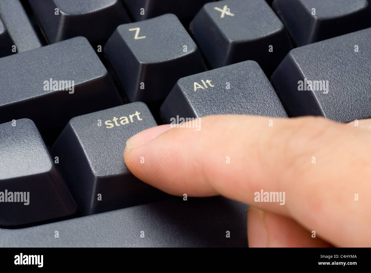 Start button computer hi-res stock photography and images - Alamy