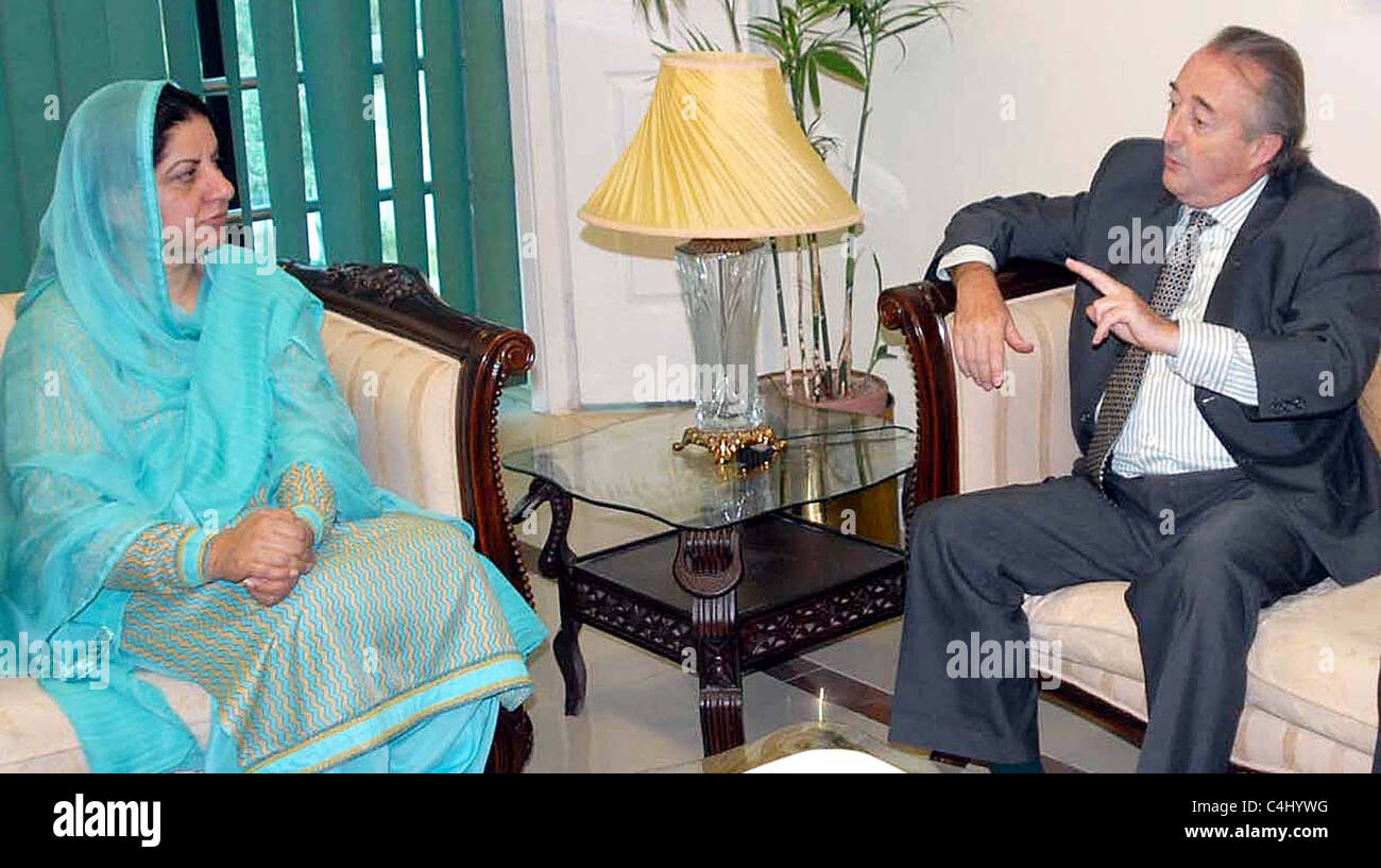 Rodolfo j martin saravia ambassador of the republic of argentine ...