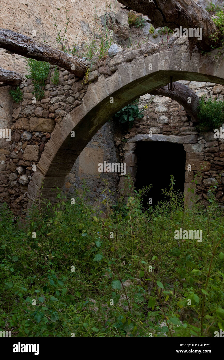 Ruined building in the ancient Hellenic city of Polyrinia, Crete Stock ...