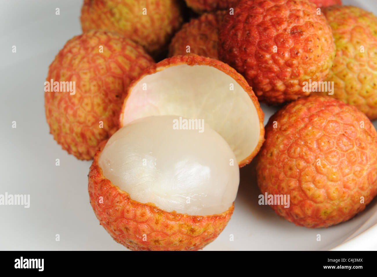 Litchi fruit hi-res stock photography and images - Alamy