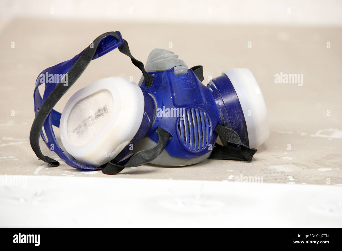 Ppe Face Mask Stock Photos & Ppe Face Mask Stock Images - Alamy