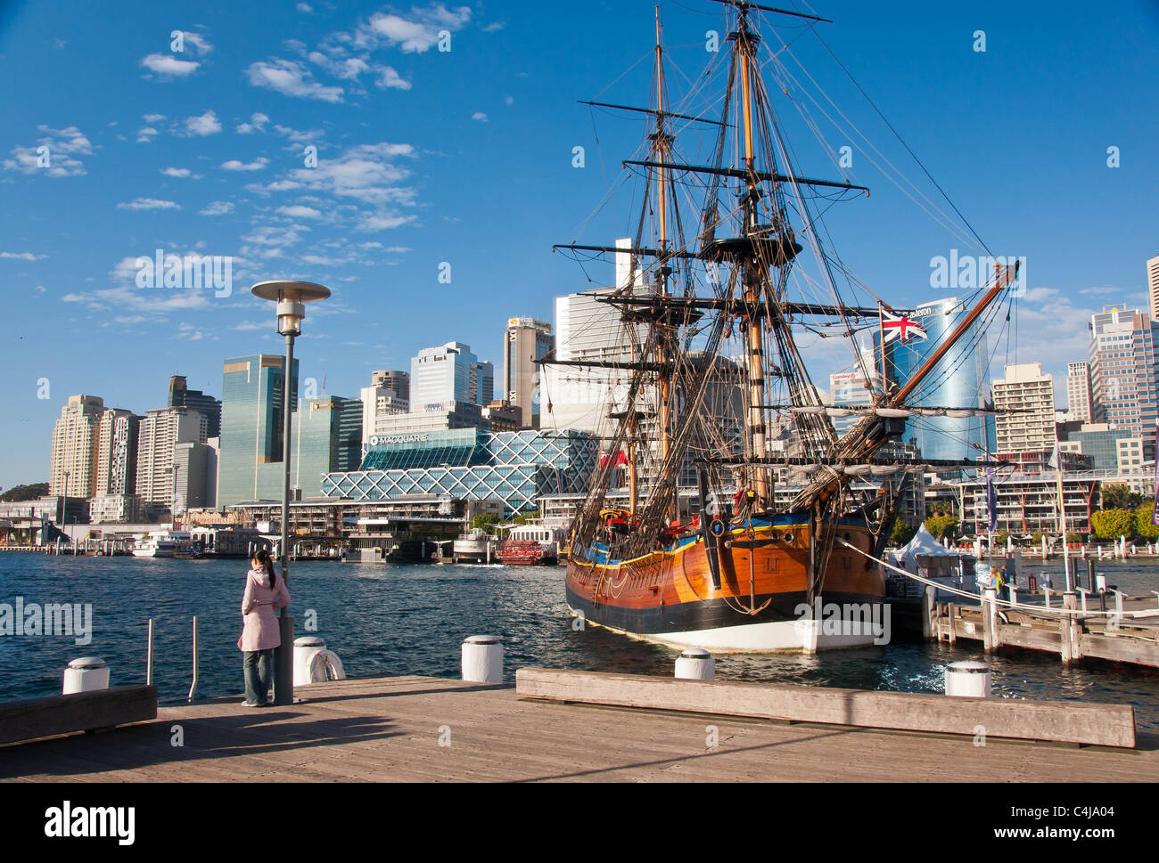 Old galleon at sea hi-res stock photography and images - Alamy