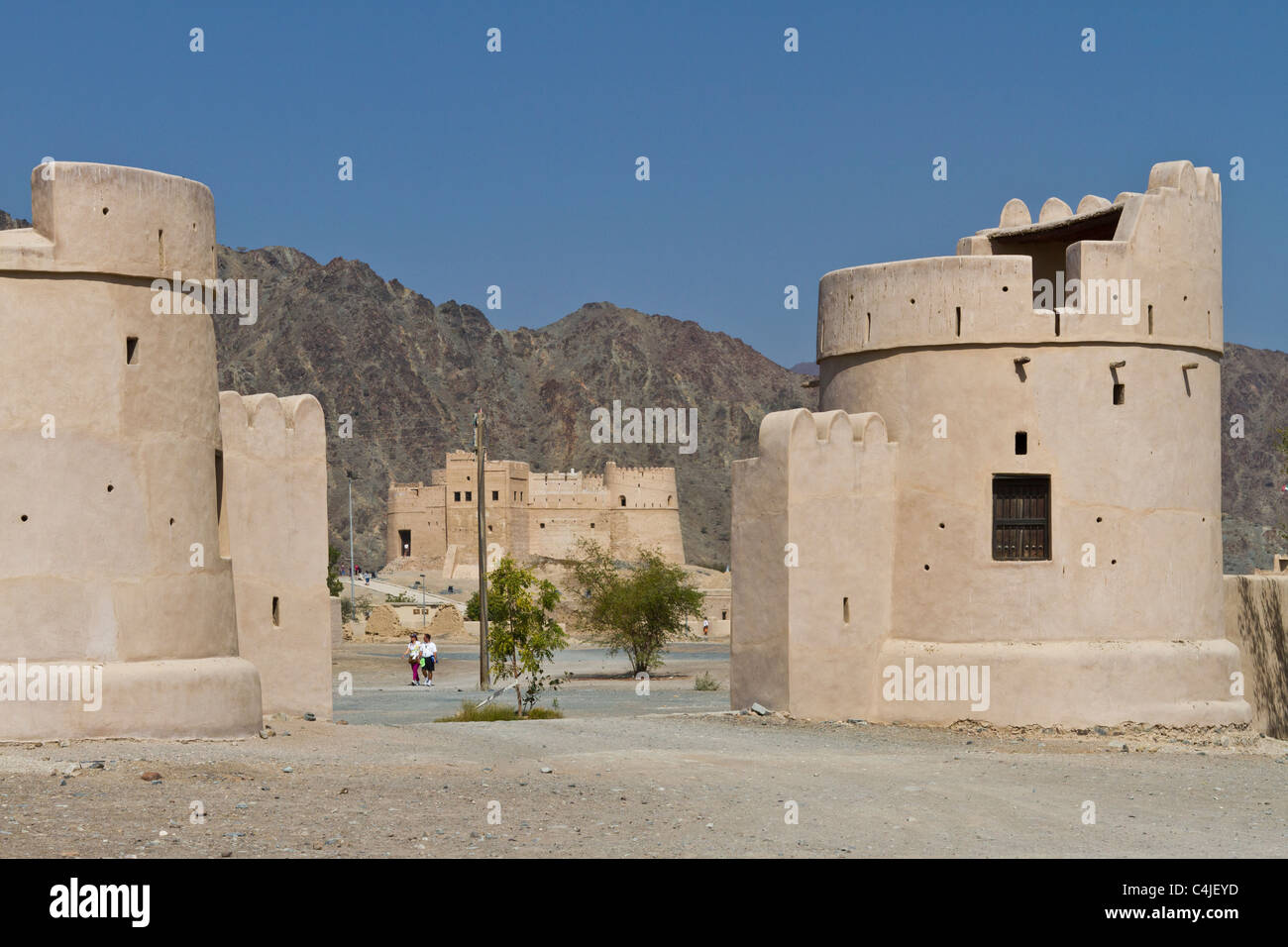 The Fujairah Fort in Fujairah, UAE Stock Photo - Alamy
