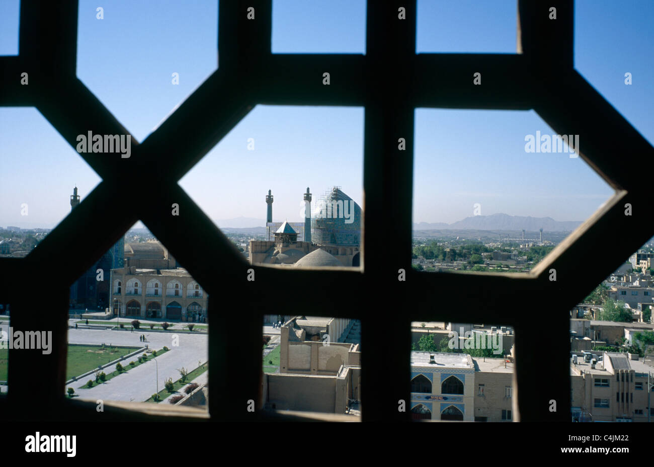 Isfahan Iran Esfahan Ali qapu Palace Safavids window grit Shah ...