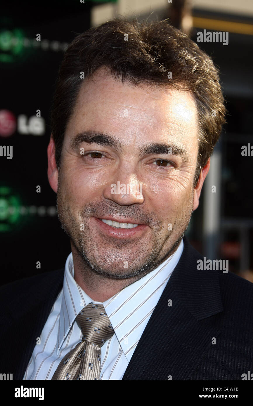 Jon tenney hi-res stock photography and images - Alamy