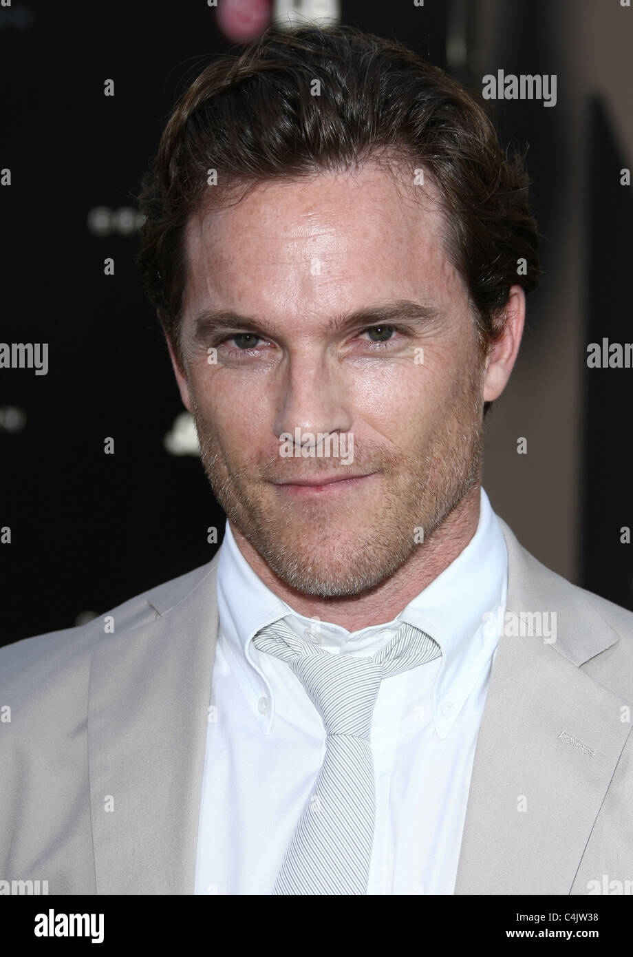 MIKE DOYLE GREEN LANTERN LOS ANGELES WORLD PREMIERE HOLLYWOOD LOS ...