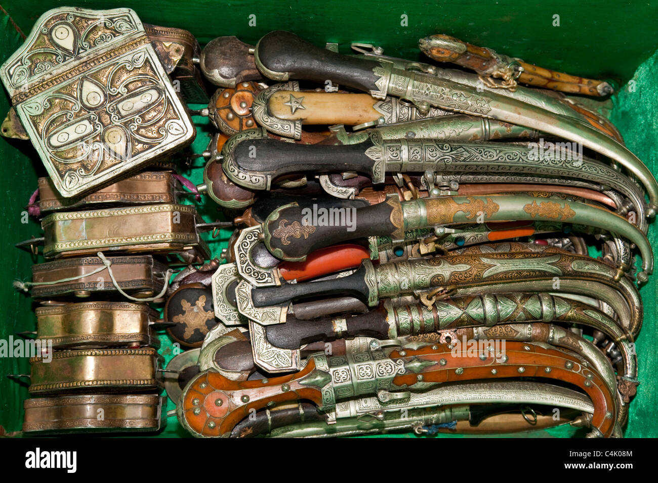 Anyone has any clue where this knife is from and if it's worth anything ...