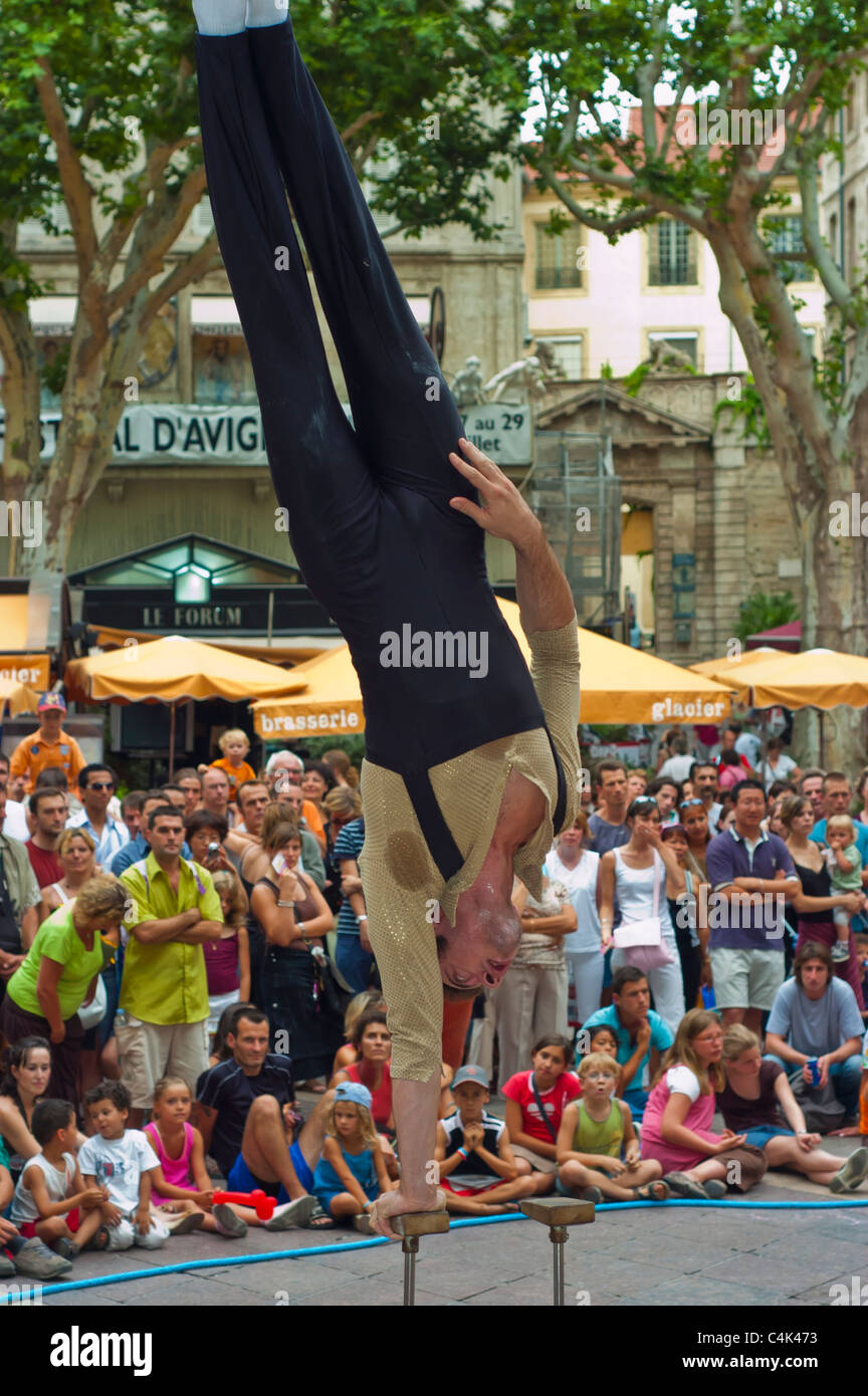 Crowd Watching Street Performer High Resolution Stock Photography and ...