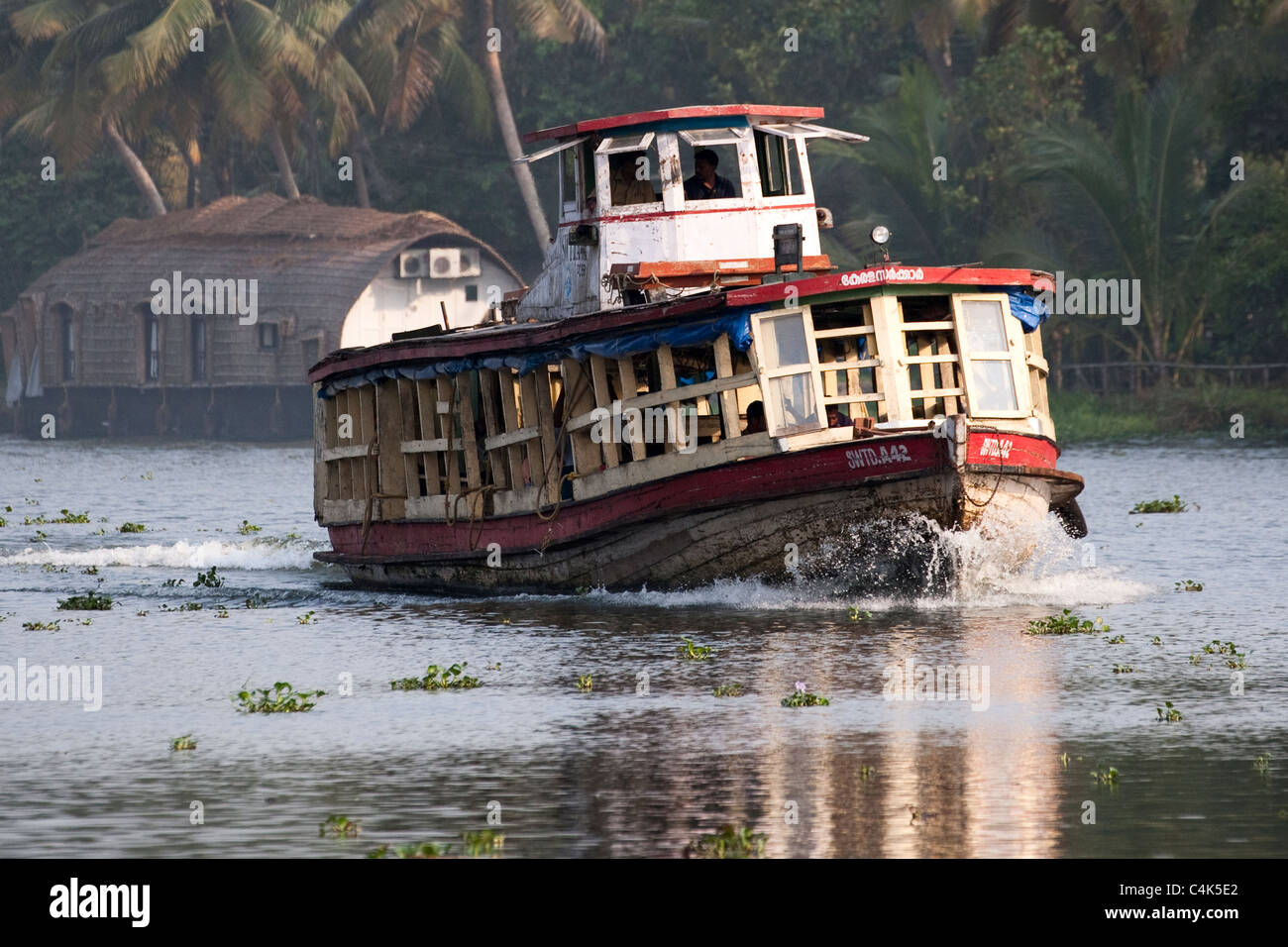 Ferry on the backwaters of Alleppey (Alappuzha), Kerala, India Stock ...