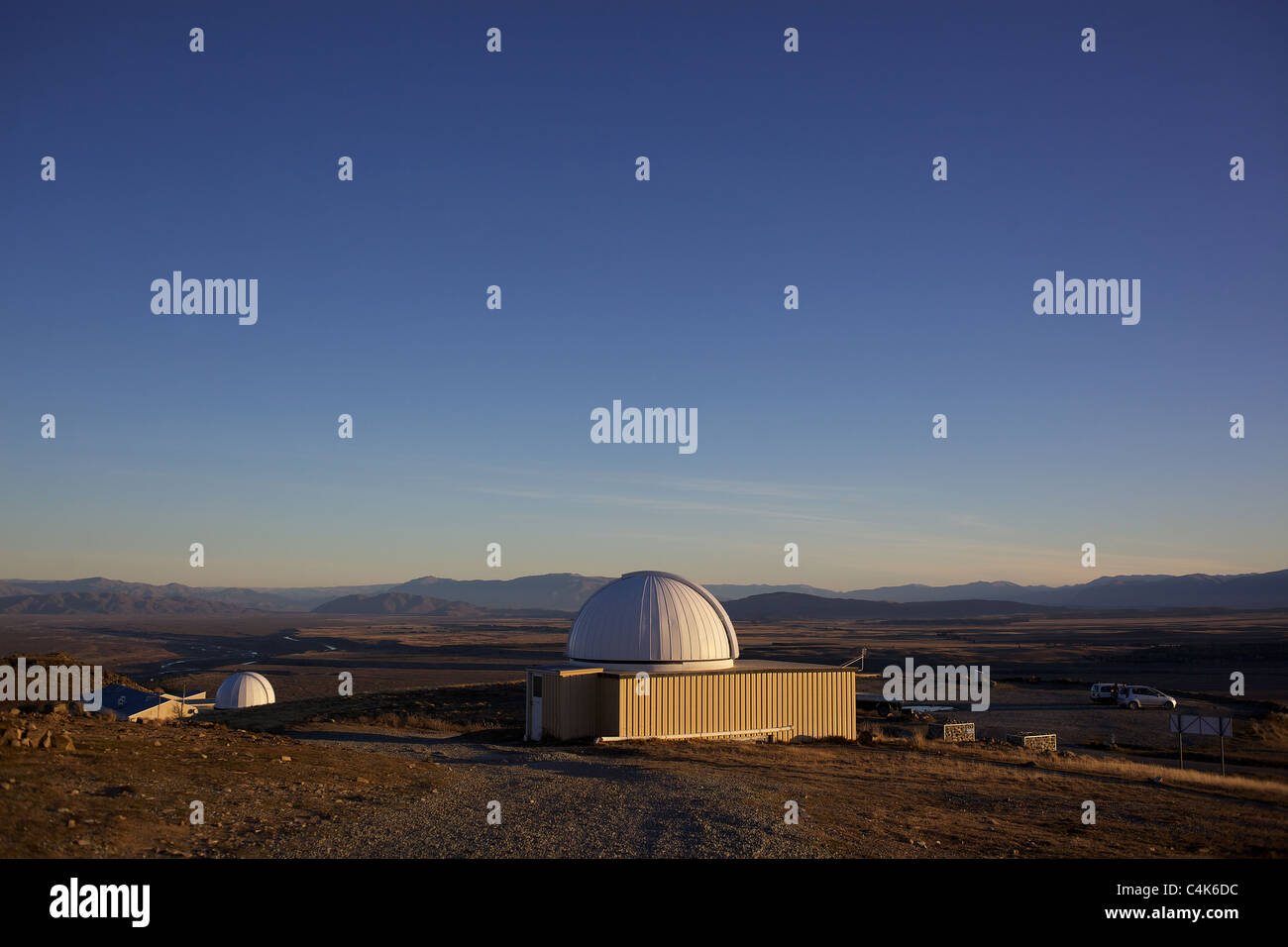 Mount John University Observatory atop of Mount John overlooking Lake ...