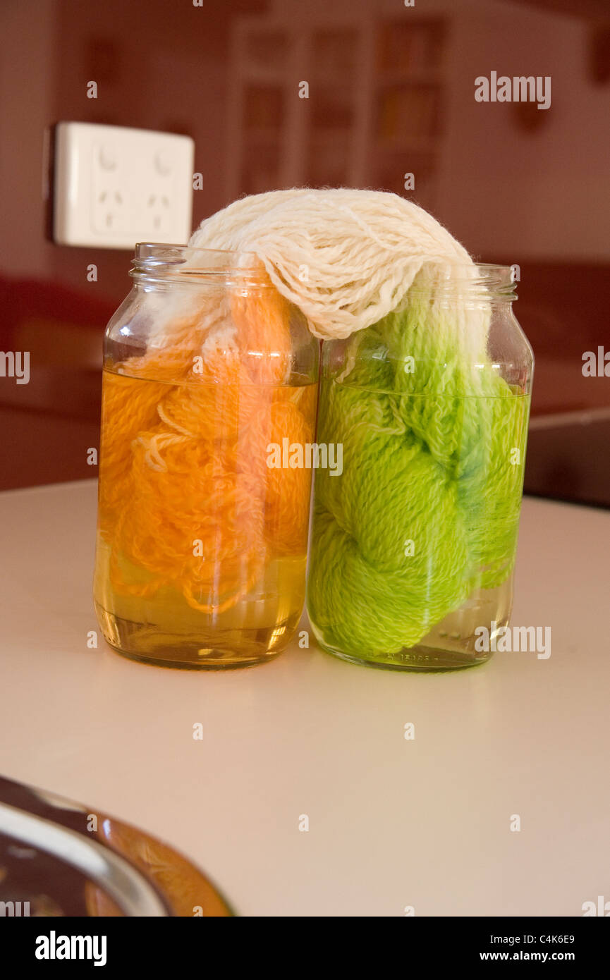 Dying wool hi-res stock photography and images - Alamy