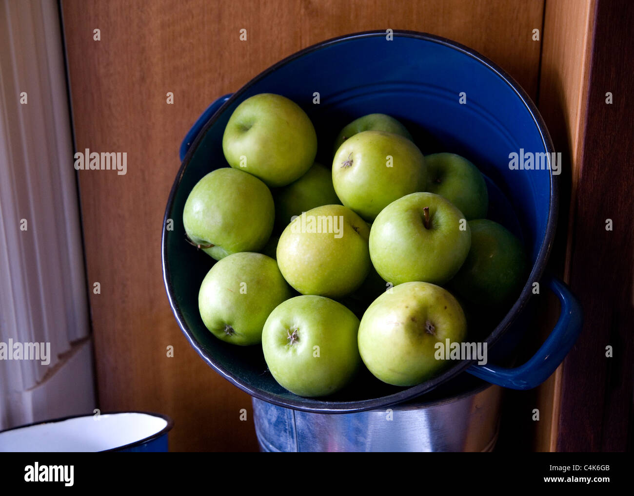 green apples on display Stock Photo - Alamy