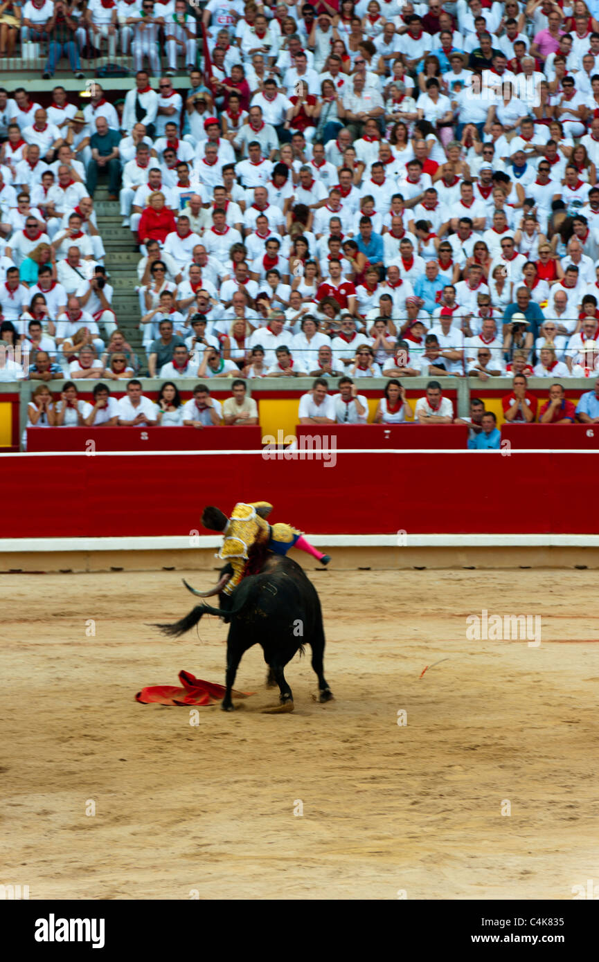 Bull goring hi-res stock photography and images - Alamy